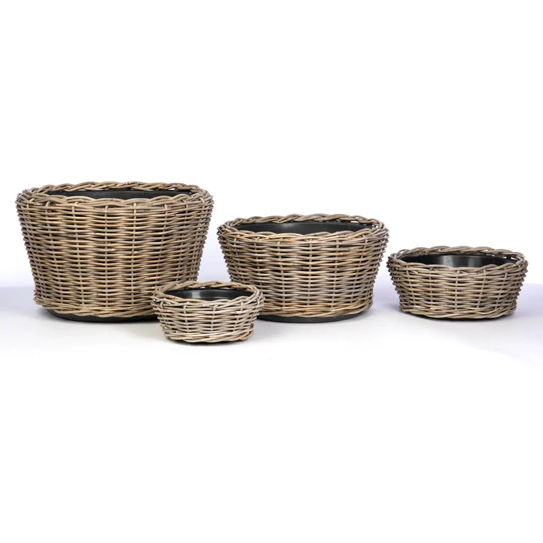 Round Rattan Planter w/Liner 4 Sizes – Wildflowers
